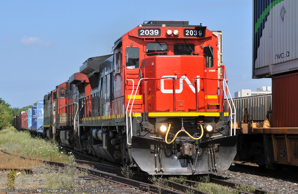 CN 394